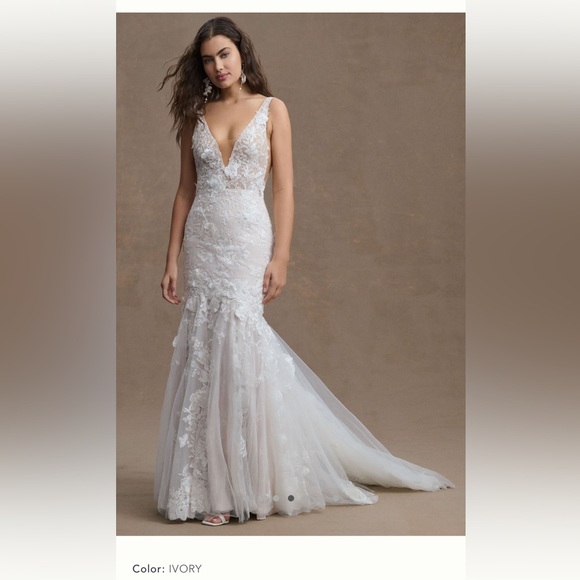 Wtoo | Dresses | Wtoo By Watters Elora Bridal Gown | Poshmark